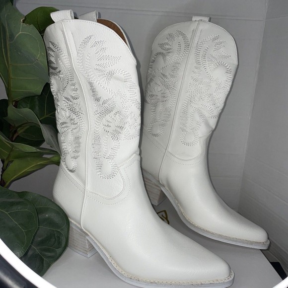 BEAST FASHION | Shoes | Beast Cowboy Boots Cowgirl White Western ...